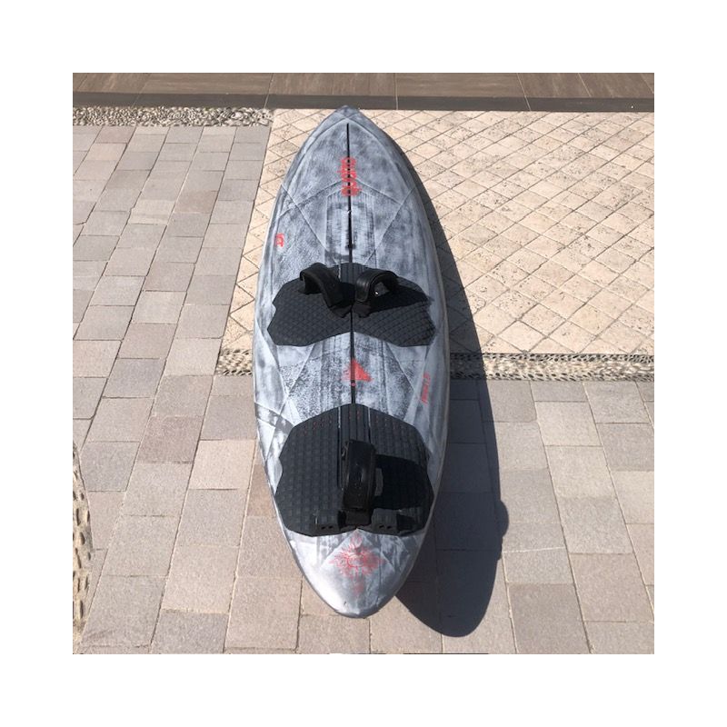 Occasion Quatro Pyramid 81 - 2025